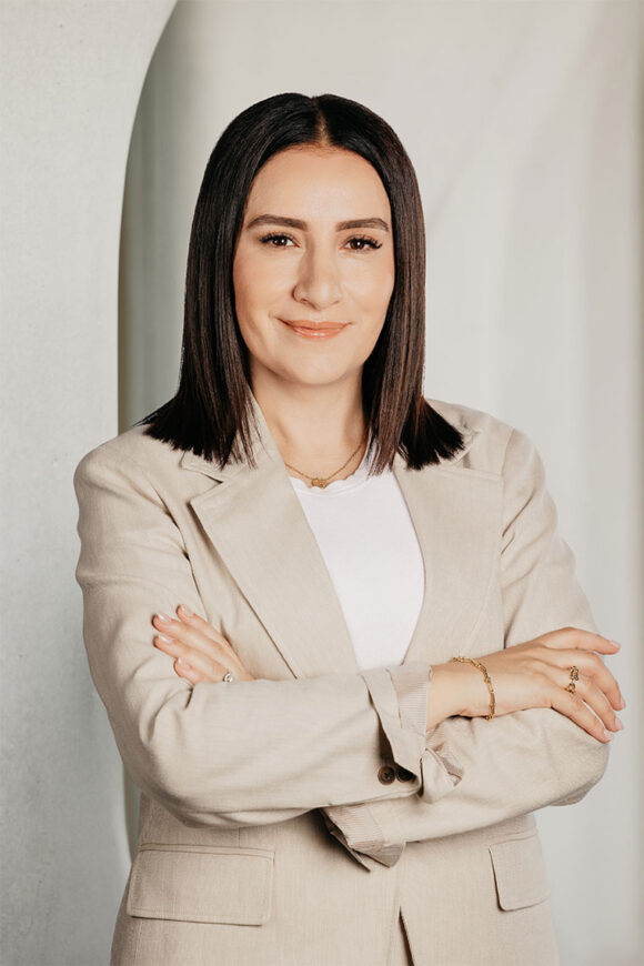 Donna Hoblos - Buildcorp